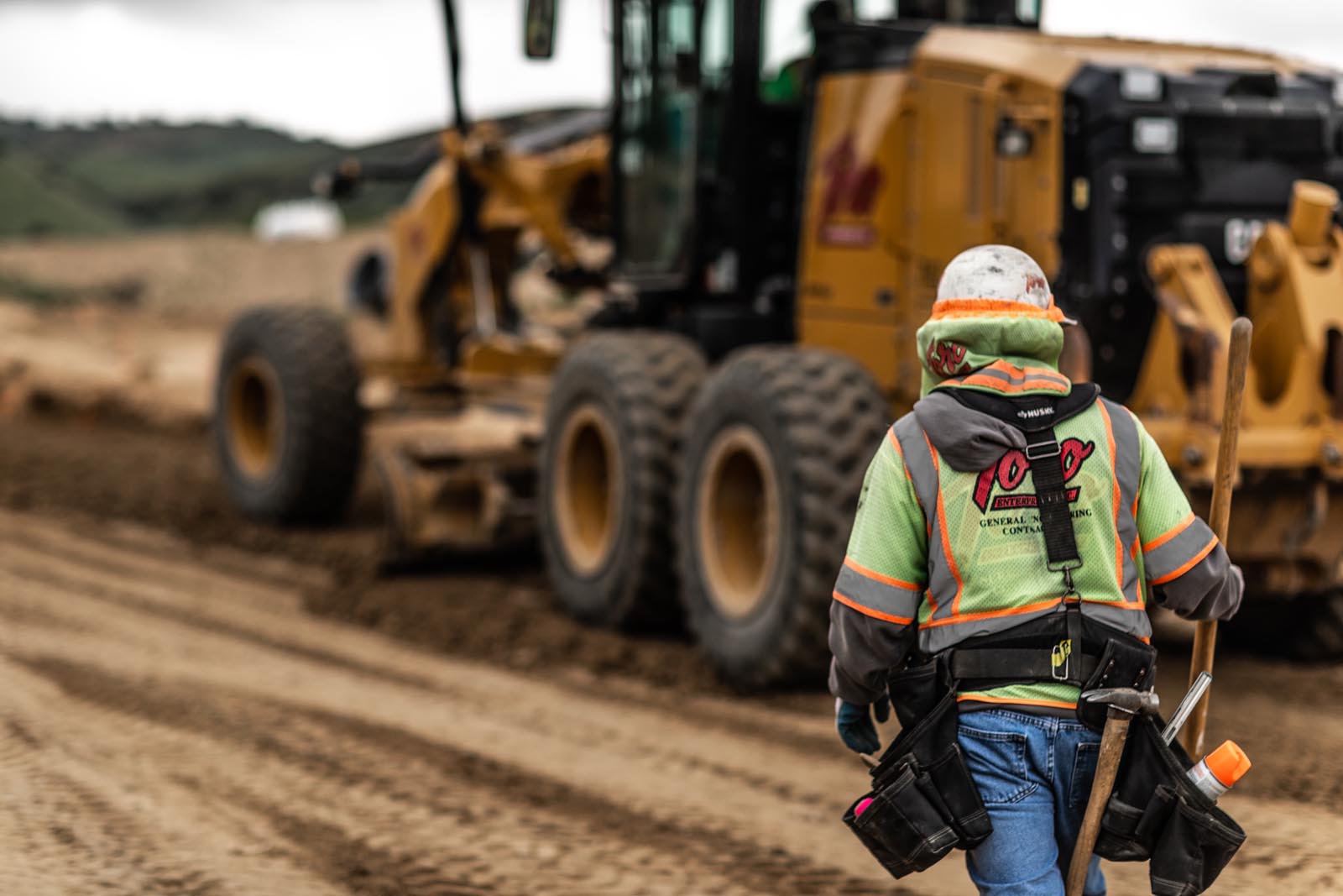 Services – Toro Enterprises Inc.