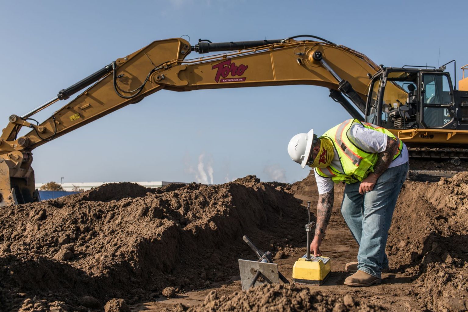 Services – Toro Enterprises Inc.